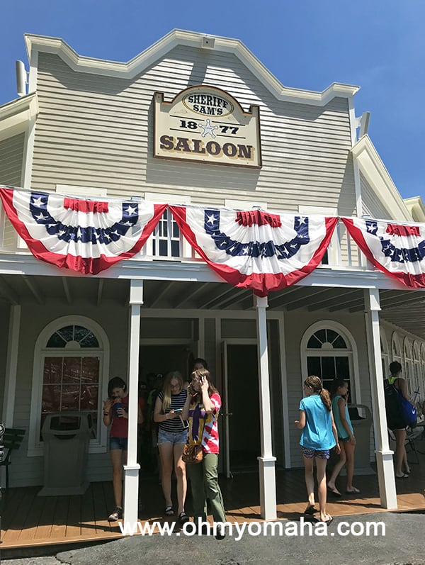 How To Stay Cool At Adventureland – Oh My! Omaha