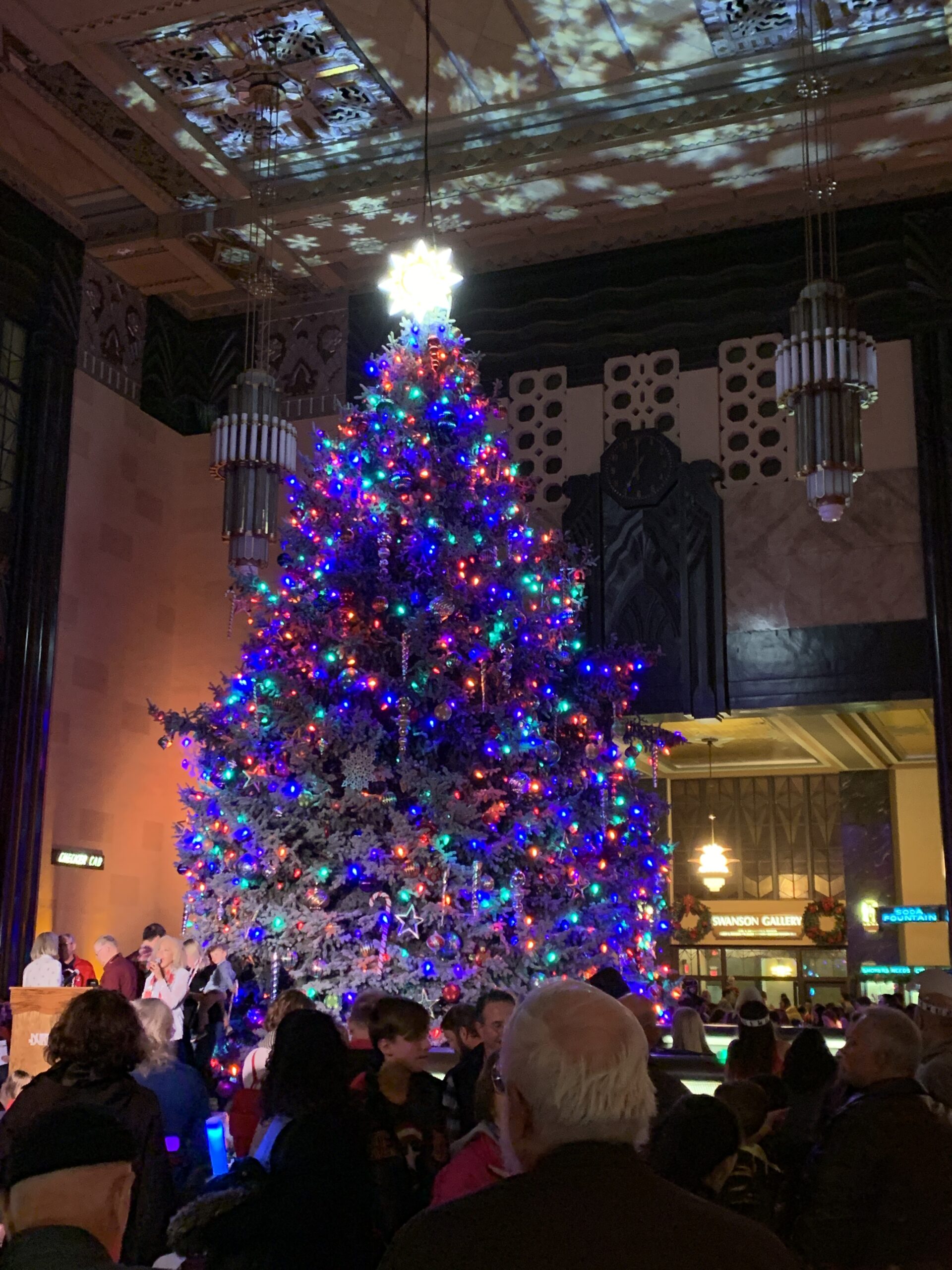 Christmas Kick-Off: Tree Lighting Ceremonies Around Omaha In 2025 – Oh ...